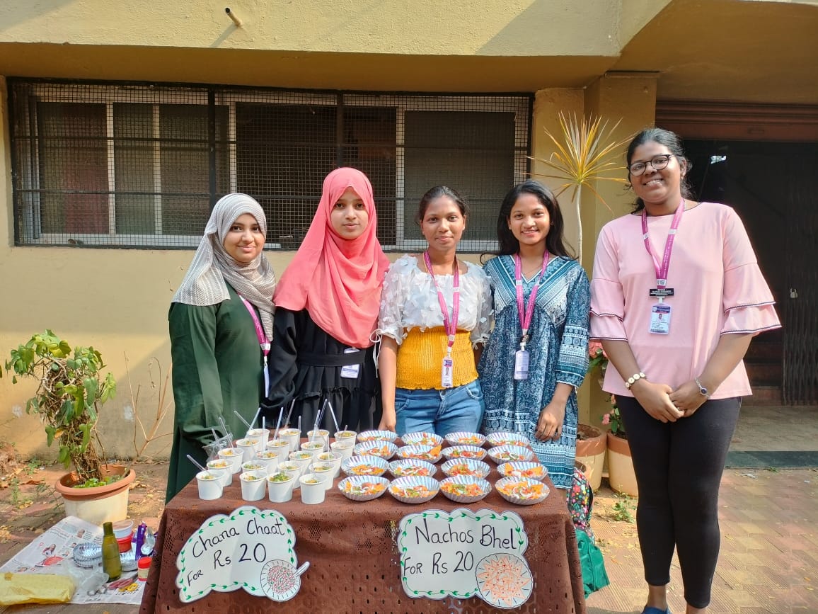 Pop up Bazaar – Shree Damodar College of Commerce & Economics